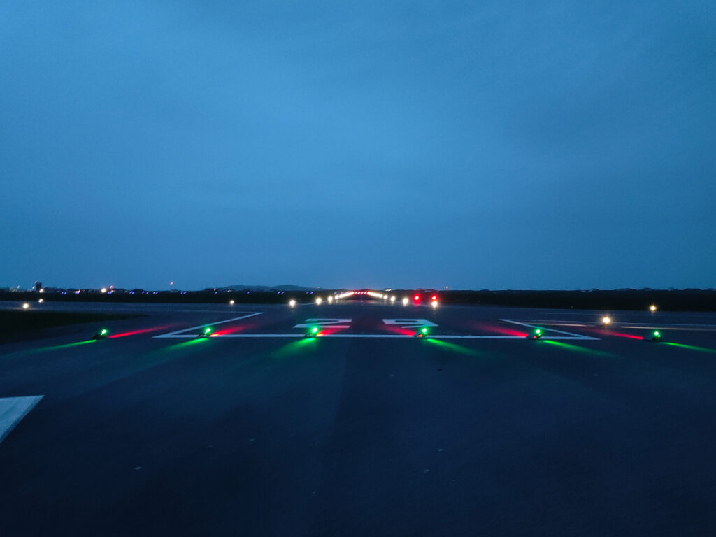 Solar Airfield Lighting - Permanent Runway Lighting - S4GA