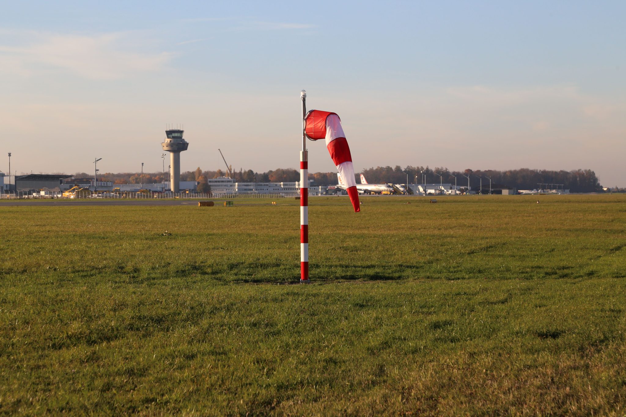 Solar Wind Direction Indicator - World's Safest Runway Lighting - S4GA