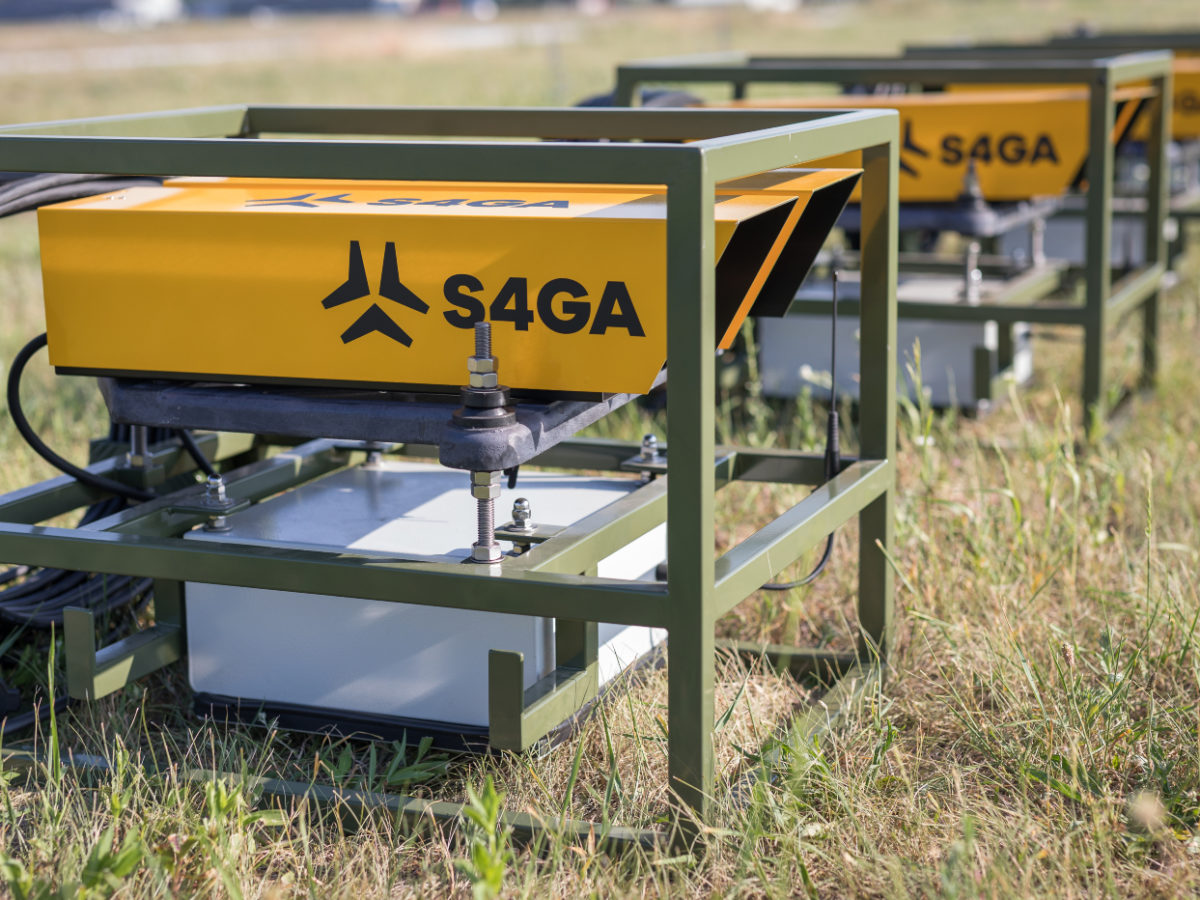 Portable Halogen PAPI Lights - Mobile Approach Lighting System - S4GA