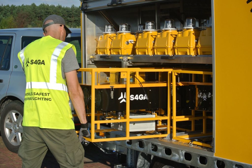 Temporary Airfield Lighting For Airports - S4GA Emergency Runway Lights