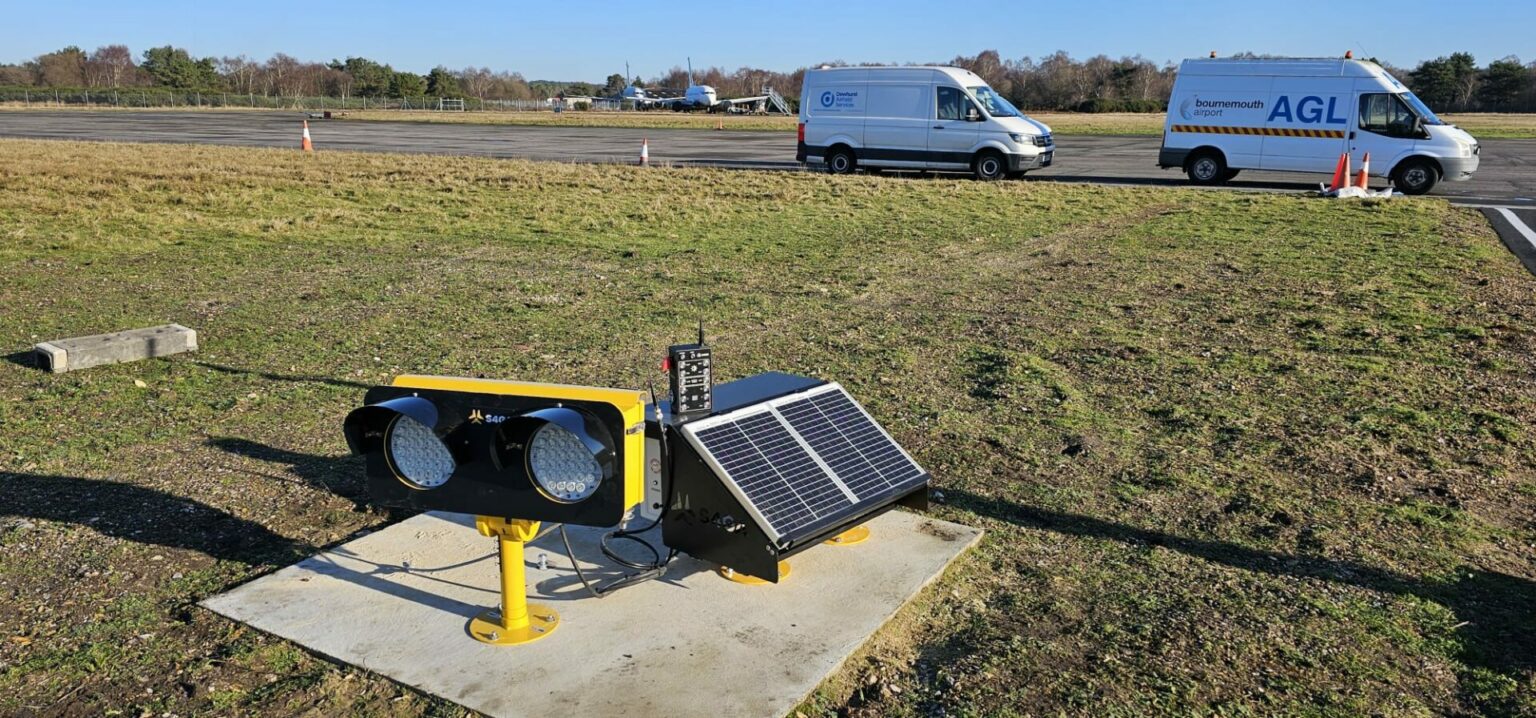 Runway Guard Light - S4GA World's Safest Runway Lights