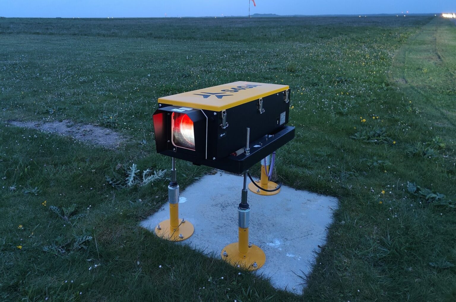 LED PAPI Lights - S4GA World's Safest Runway Lighting