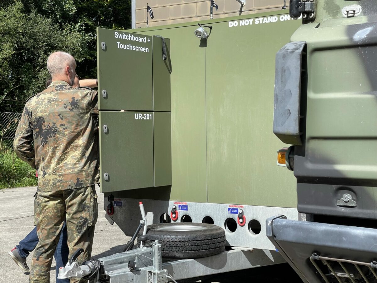 Military Airfield Lighting Trailer - S4GA